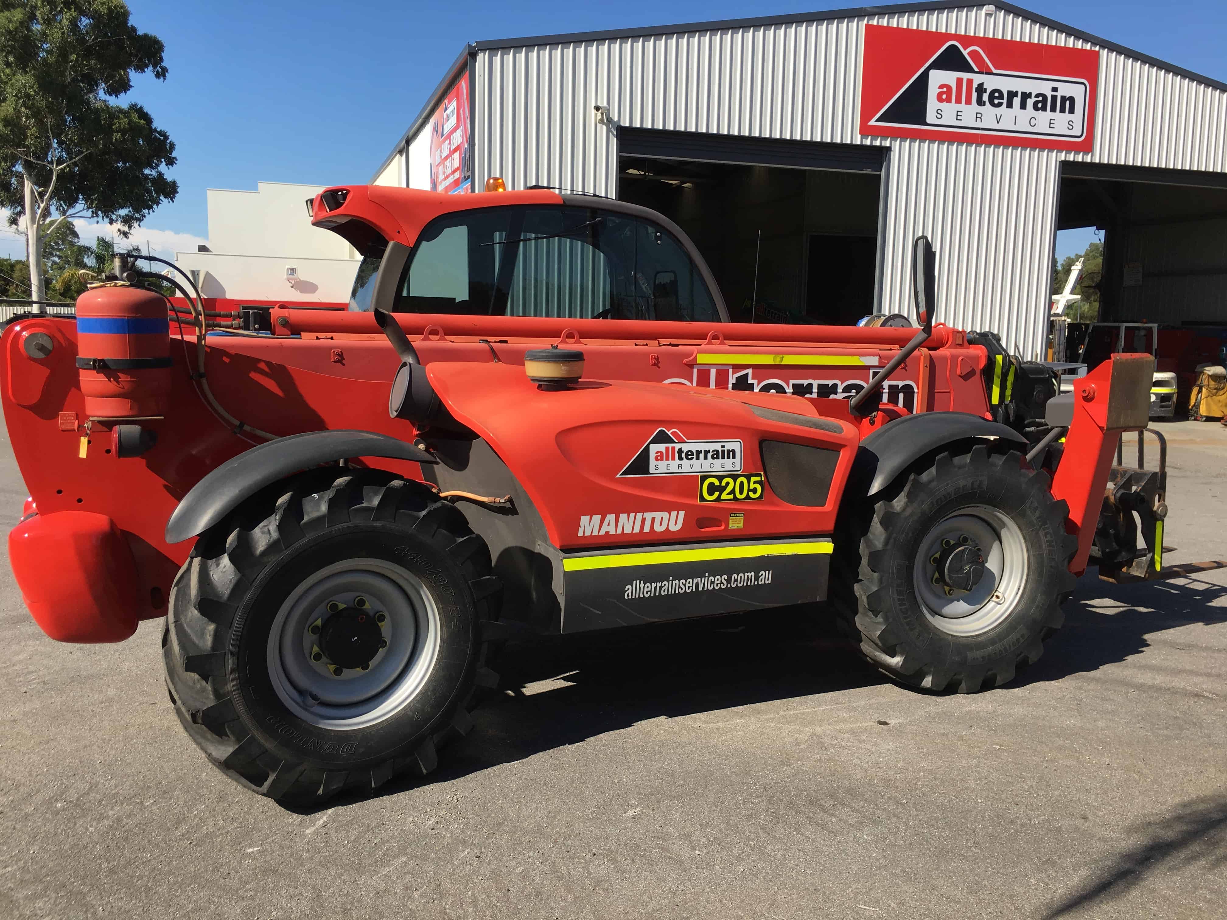 Mini Crawler Cranes for Hire in Perth | All Terrain Services