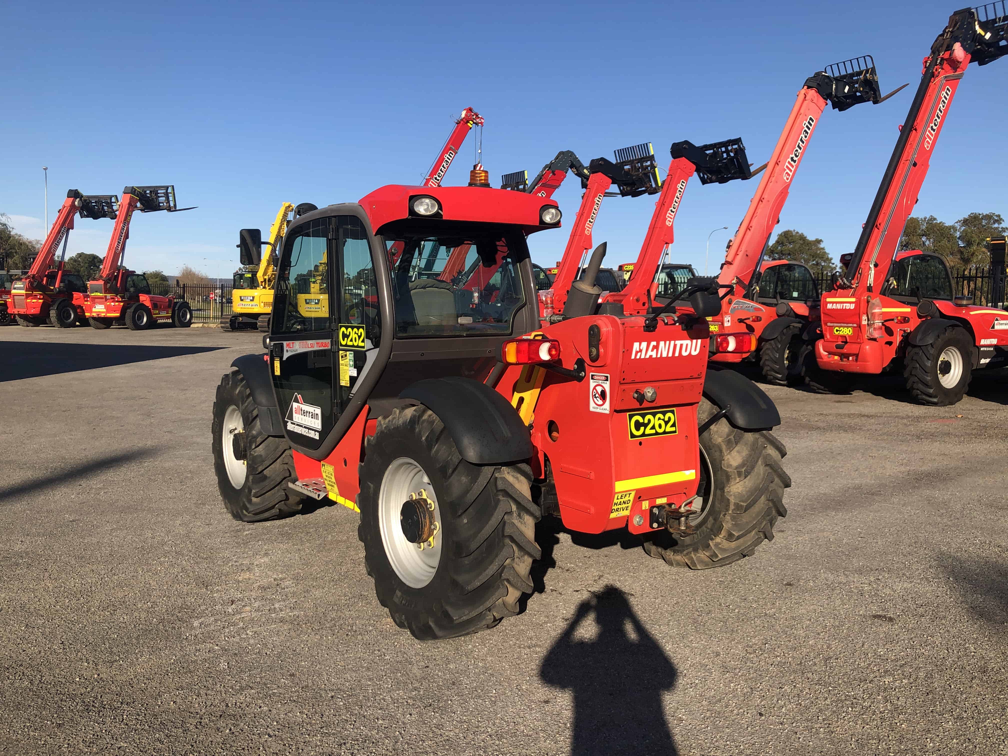 Manitou MLT X 735 TLSU (C 262) - All Terrain Services