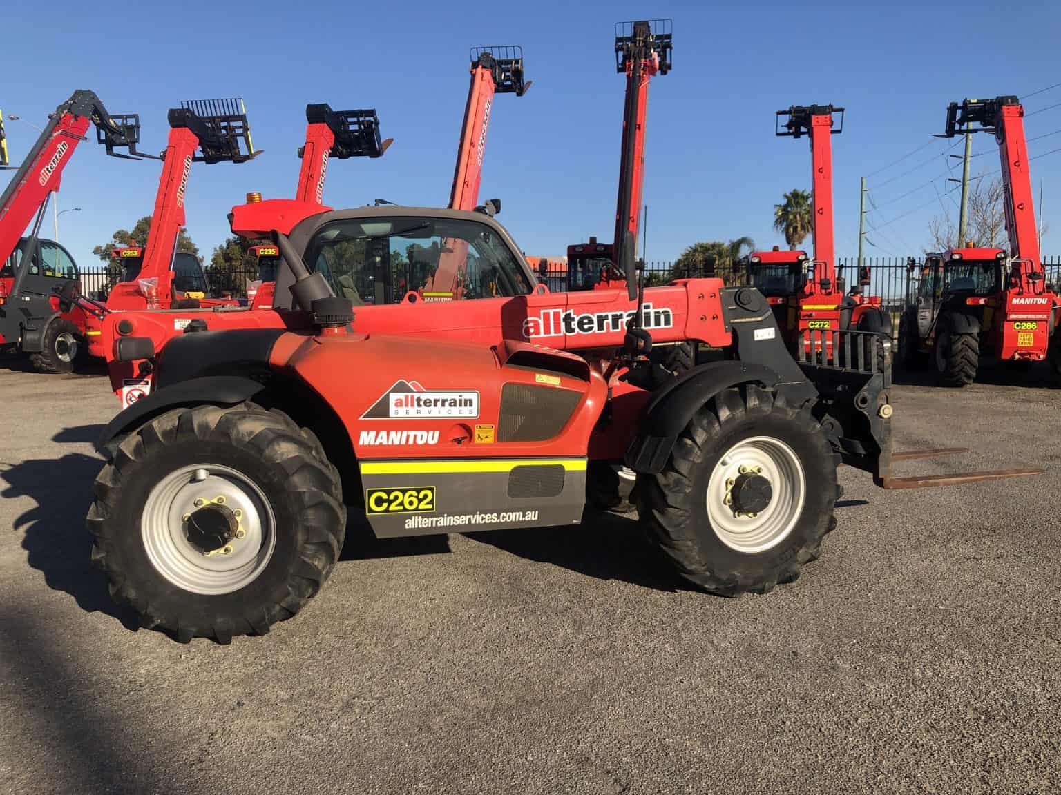 Choosing Between Mini Crawler and Telehandler | All Terrain Services